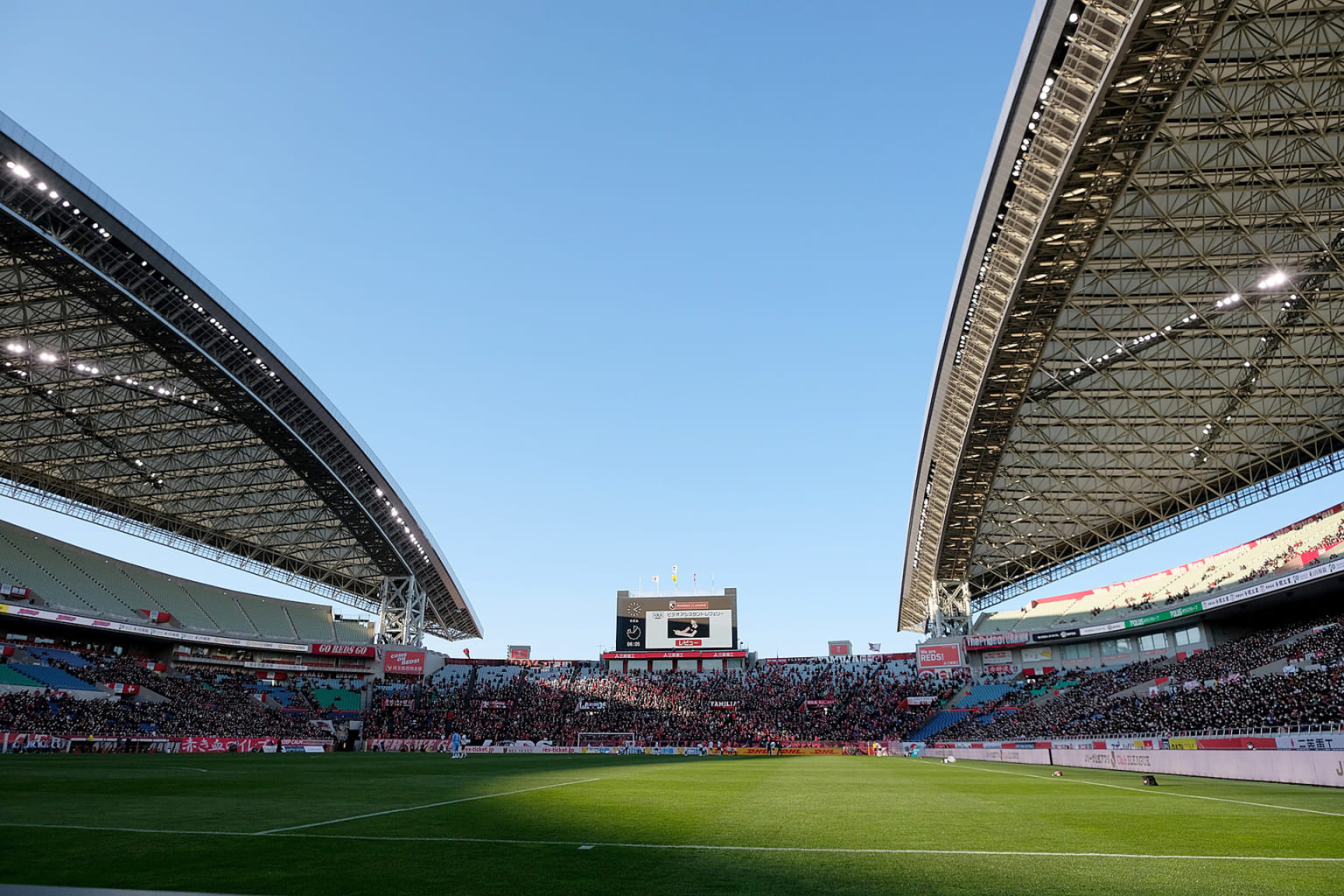 【無料】最新のスタジアムは「あえて作り込まない」。スタジアム設計のトップランナーとスポーツビジネスのプロフェッショナルに聞く、スタジアム ...